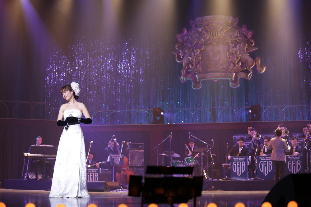 ＜インタビュー＞国内外のジャズシーンを牽引し続けるシンガー、akiko デビュー20周年を語る | Special | Billboard JAPAN